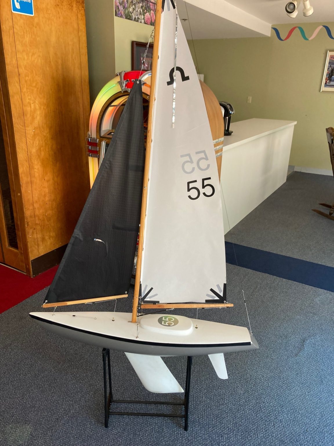 RC Yachts For Sale – MinuteMan